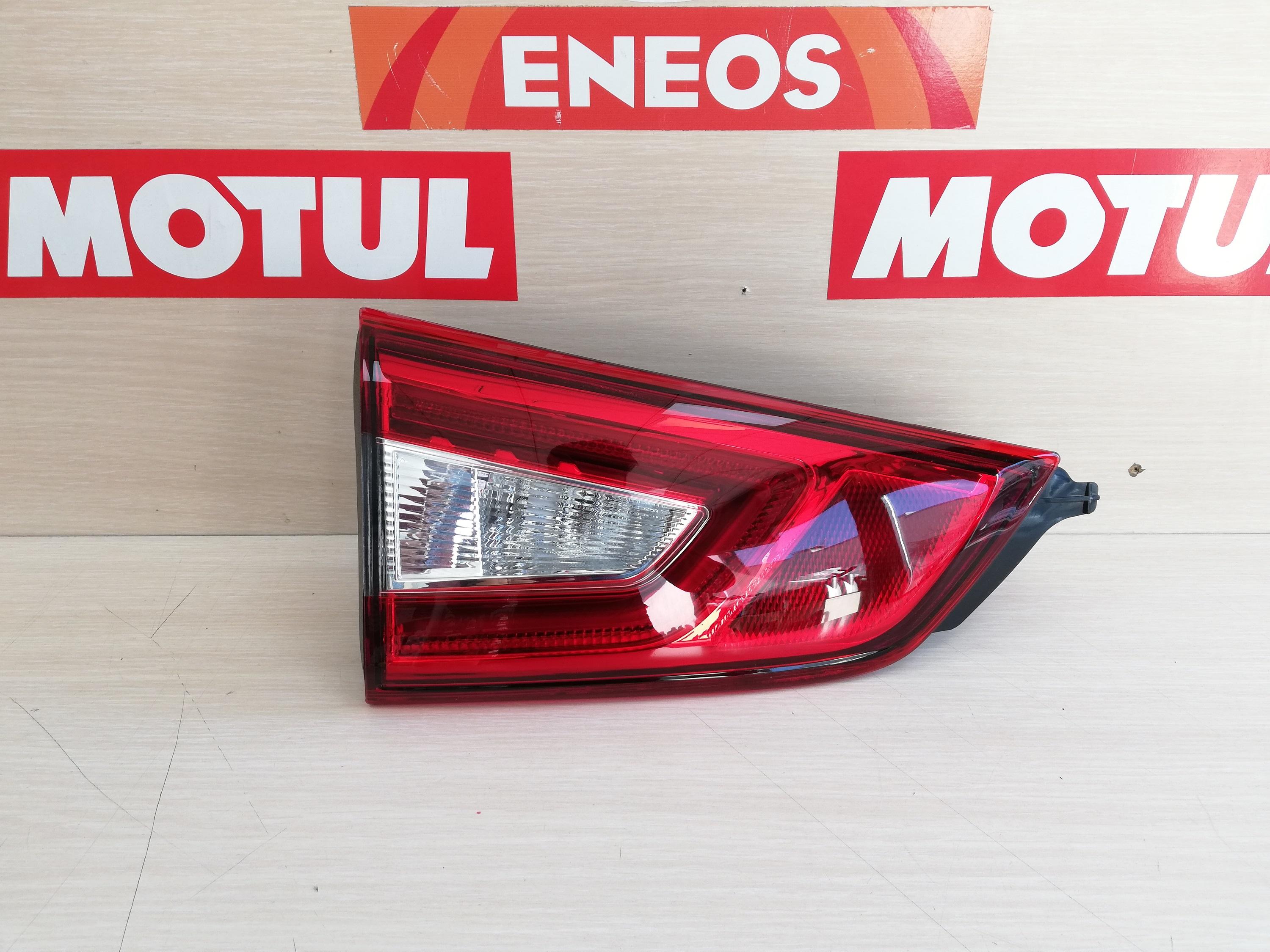 Nissan Qashqai 2014 - 2016 Sol İç Stop Lambası - 1,378.62 TL + KDV